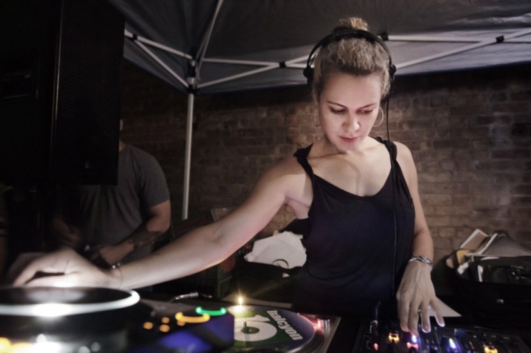 The Top 12 Female DJs in the world - GlobalDJsGuide