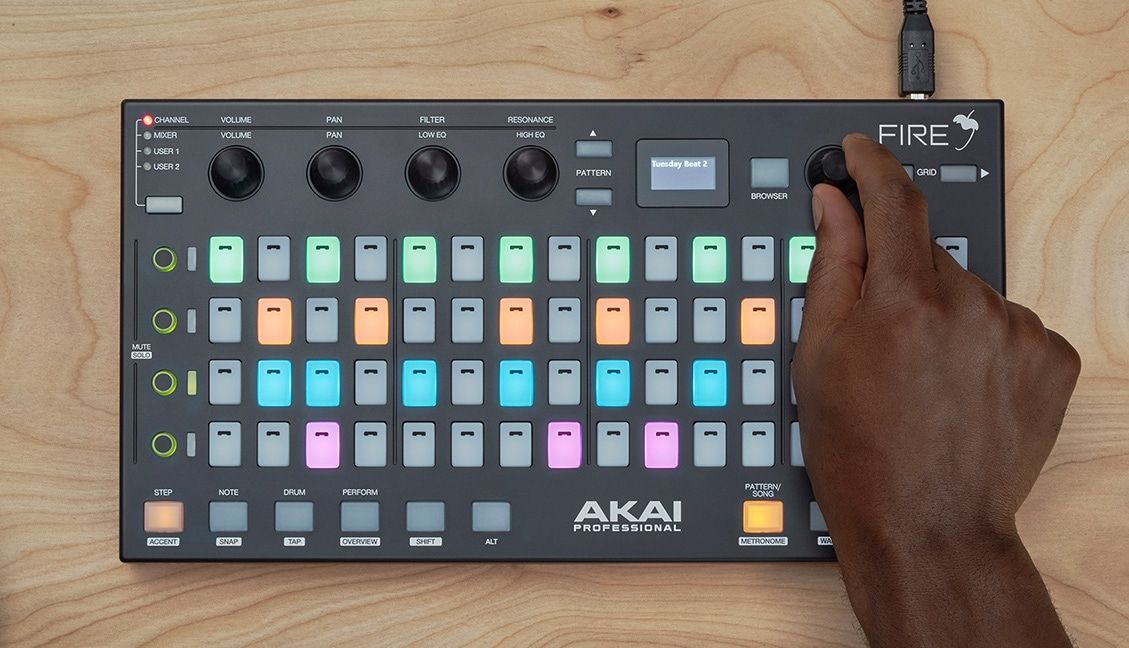 Akai Fire Review | The Must-Have Controller for FL Studio - GlobalDJsGuide